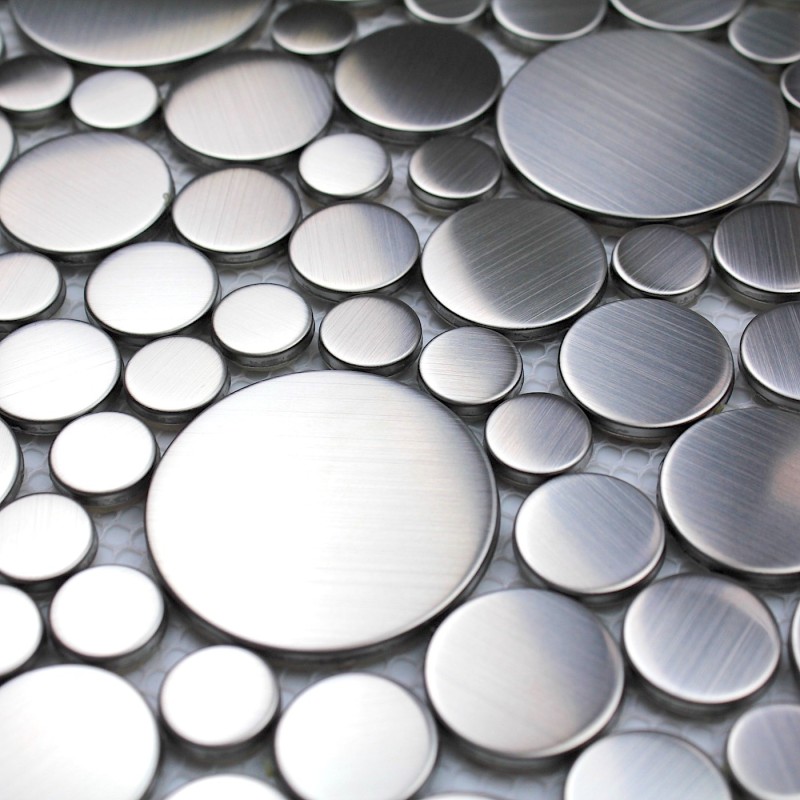 pastilhas de inox paredes e pavimento chuveiro e banheiro modelo FOCUS